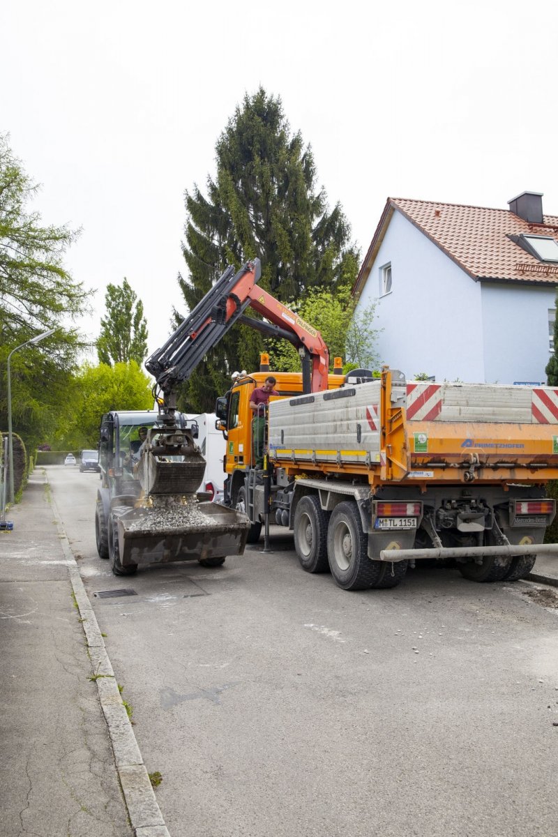 3-Achser Selbstlader LKW - Lankes Bautransporte